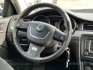 Pelēks Skoda SuperB 2008 Narva, ar dzinēja tilpumu 2.00 L un nobraukumu 480 tūkst. km par 1399 €, foto 13 vietnē AUTOMOTO.COM.LV