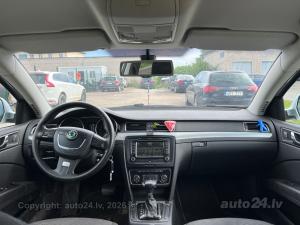 Pelēks Skoda SuperB 2008 Narva, ar dzinēja tilpumu 2.00 L un nobraukumu 480 tūkst. km par 1399 €, foto 14 vietnē AUTOMOTO.COM.LV