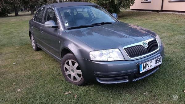 Pelēks Skoda SuperB 2008 Panevēža, ar dzinēja tilpumu 1.97 L un nobraukumu 300 tūkst. km par 1000 €, foto 8 vietnē AUTOMOTO.COM.LV