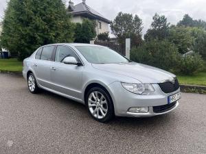 Grey Skoda SuperB 2008 in Vilnius, with an engine capacity of 1.97 L and mileage of 402 thousand km for 2500 €, photo 4 on AUTOMOTO.COM.LV