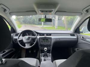 Grey Skoda SuperB 2008 in Vilnius, with an engine capacity of 1.97 L and mileage of 402 thousand km for 2500 €, photo 11 on AUTOMOTO.COM.LV
