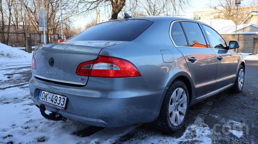 Pelēks Skoda SuperB 2009 Rīga, ar dzinēja tilpumu 2.00 L un nobraukumu 0 tūkst. km par 4400 €, foto 3 vietnē AUTOMOTO.COM.LV