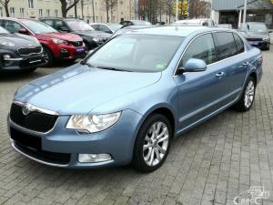Pelēks Skoda SuperB 2009 Avižieniai, ar dzinēja tilpumu 1.80 L un nobraukumu 206 tūkst. km par 2900 €, foto  vietnē AUTOMOTO.COM.LV