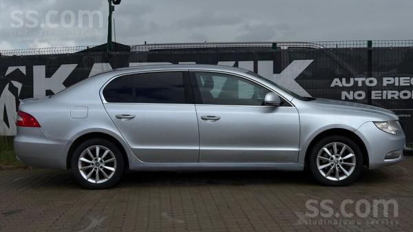 Pelēks Skoda SuperB 2009 Liepāja, ar dzinēja tilpumu 1.90 L un nobraukumu 415 tūkst. km par 975 €, foto 3 vietnē AUTOMOTO.COM.LV