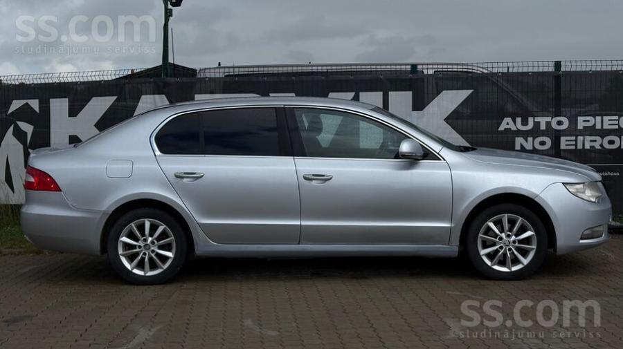 Grey Skoda SuperB 2009 in Liepaja, with an engine capacity of 1.90 L and mileage of 415 thousand km for 975 €, photo 4 on AUTOMOTO.COM.LV