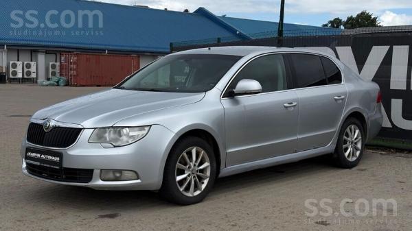Pelēks Skoda SuperB 2009 Liepāja, ar dzinēja tilpumu 1.90 L un nobraukumu 415 tūkst. km par 975 €, foto 8 vietnē AUTOMOTO.COM.LV