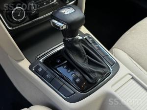 Grey Skoda SuperB 2009 in Jurmala, with an engine capacity of 1.80 L and mileage of 0 thousand km for 4990 €, photo 17 on AUTOMOTO.COM.LV