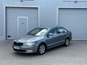 Pelēks Skoda SuperB 2009 Rīga, ar dzinēja tilpumu 2.00 L un nobraukumu 293 tūkst. km par 2990 €, foto  vietnē AUTOMOTO.COM.LV
