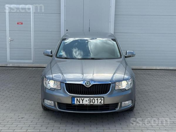 Pelēks Skoda SuperB 2009 Rīga, ar dzinēja tilpumu 2.00 L un nobraukumu 293 tūkst. km par 2990 €, foto 2 vietnē AUTOMOTO.COM.LV