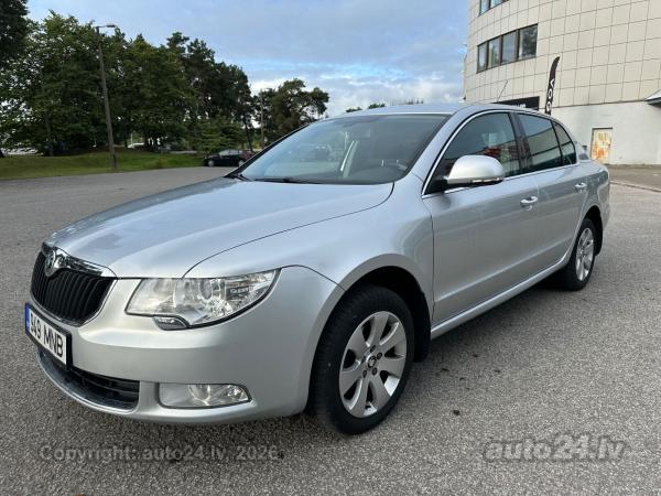 Grey Skoda SuperB 2009 in Tallinn, with an engine capacity of 1.80 L and mileage of 146 thousand km for 3900 €, photo 7 on AUTOMOTO.COM.LV