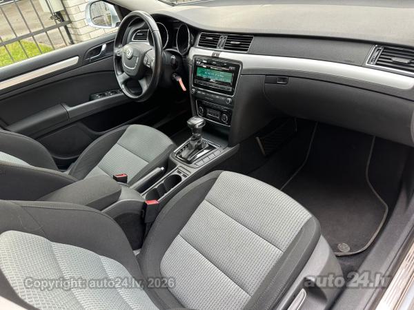 Grey Skoda SuperB 2009 in Tallinn, with an engine capacity of 1.80 L and mileage of 146 thousand km for 3900 €, photo 9 on AUTOMOTO.COM.LV