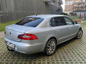 Pelēks Skoda SuperB 2009 Viļņa, ar dzinēja tilpumu 1.97 L un nobraukumu 294 tūkst. km par 3600 €, foto 4 vietnē AUTOMOTO.COM.LV
