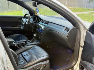 Pelēks Skoda SuperB 2009 Viļņa, ar dzinēja tilpumu 1.97 L un nobraukumu 294 tūkst. km par 3600 €, foto 12 vietnē AUTOMOTO.COM.LV