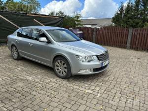 Grey Skoda SuperB 2009 in Riga, with an engine capacity of 2.00 L and mileage of 359 thousand km for 2950 €, photo 3 on AUTOMOTO.COM.LV