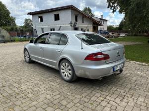 Grey Skoda SuperB 2009 in Riga, with an engine capacity of 2.00 L and mileage of 359 thousand km for 2950 €, photo 4 on AUTOMOTO.COM.LV