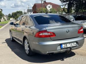 Pelēks Skoda SuperB 2010 Daugavpils, ar dzinēja tilpumu 1.90 L un nobraukumu 288 tūkst. km par 5200 €, foto 4 vietnē AUTOMOTO.COM.LV