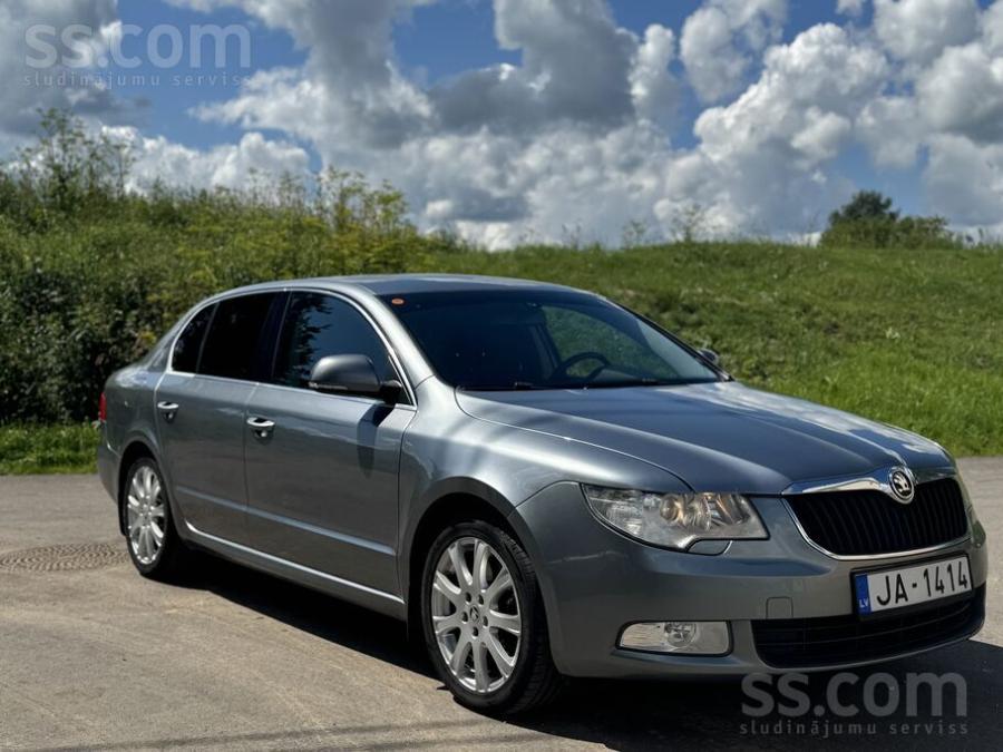 Pelēks Skoda SuperB 2010 Daugavpils, ar dzinēja tilpumu 1.90 L un nobraukumu 288 tūkst. km par 5200 €, foto 8 vietnē AUTOMOTO.COM.LV