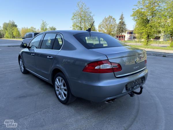 Pelēks Skoda SuperB 2011 Panevēža, ar dzinēja tilpumu 1.80 L un nobraukumu 259 tūkst. km par 3333 €, foto 8 vietnē AUTOMOTO.COM.LV