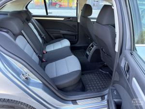 Grey Skoda SuperB 2011 in Panevezys, with an engine capacity of 1.80 L and mileage of 259 thousand km for 3333 €, photo 32 on AUTOMOTO.COM.LV