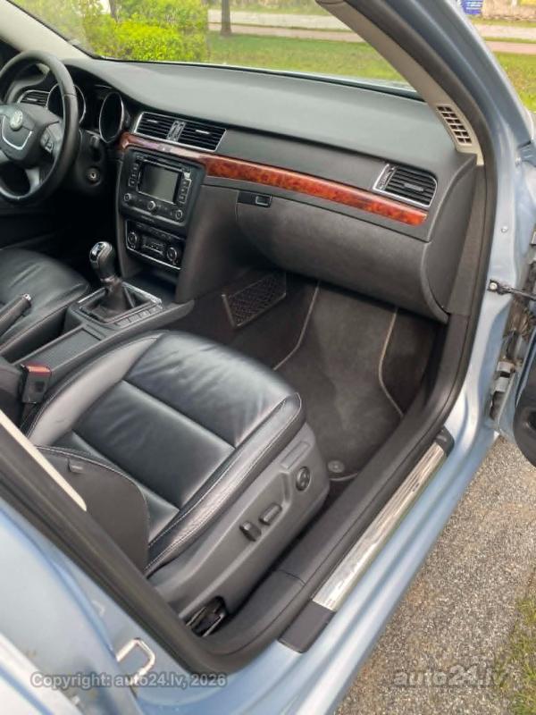 Pelēks Skoda SuperB 2012 Rakvere, ar dzinēja tilpumu 1.60 L un nobraukumu 220 tūkst. km par 3000 €, foto 7 vietnē AUTOMOTO.COM.LV