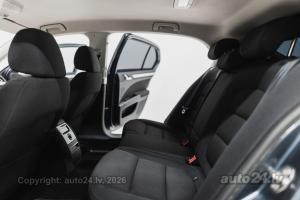 Pelēks Skoda SuperB 2013 Tallina, ar dzinēja tilpumu 2.00 L un nobraukumu 248 tūkst. km par 6990 €, foto 19 vietnē AUTOMOTO.COM.LV