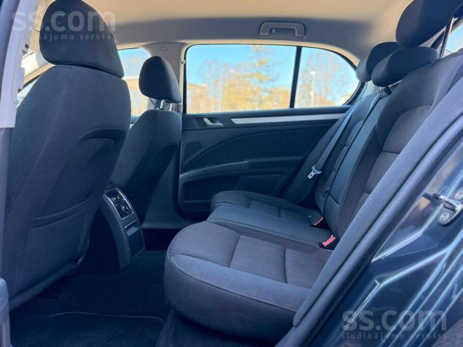Pelēks Skoda SuperB 2013 Rīga, ar dzinēja tilpumu 1.80 L un nobraukumu 161 tūkst. km par 6900 €, foto 16 vietnē AUTOMOTO.COM.LV
