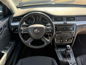 Pelēks Skoda SuperB 2013 Rīga, ar dzinēja tilpumu 1.80 L un nobraukumu 161 tūkst. km par 6900 €, foto 17 vietnē AUTOMOTO.COM.LV