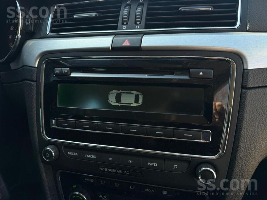 Pelēks Skoda SuperB 2013 Rīga, ar dzinēja tilpumu 1.80 L un nobraukumu 161 tūkst. km par 6900 €, foto 21 vietnē AUTOMOTO.COM.LV