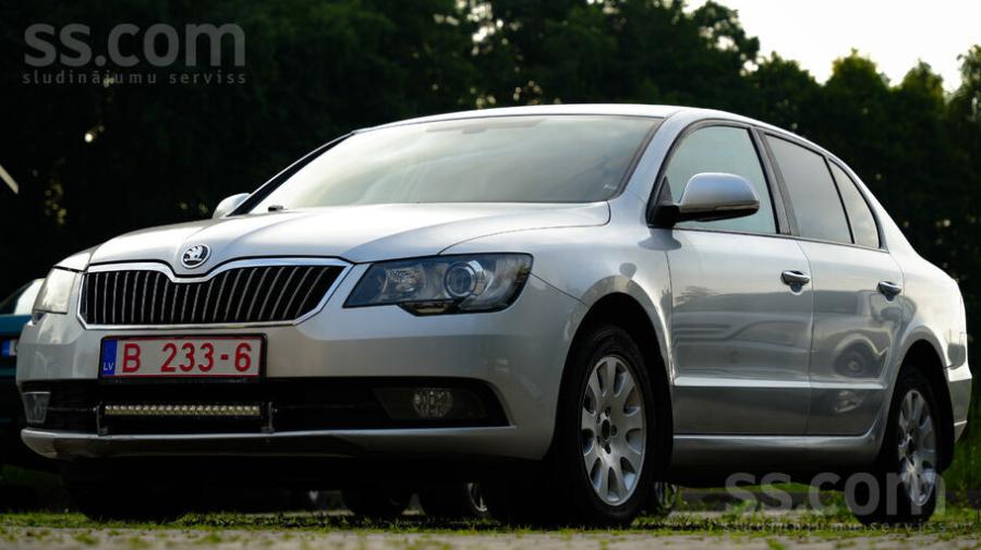 Grey Skoda SuperB 2014 in Riga, with an engine capacity of 1.60 L and mileage of 250 thousand km for 6699 €, photo 4 on AUTOMOTO.COM.LV