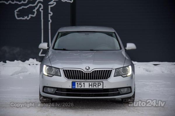 Pelēks Skoda SuperB 2014 Pērnava, ar dzinēja tilpumu 2.00 L un nobraukumu 217 tūkst. km par 8500 €, foto 3 vietnē AUTOMOTO.COM.LV