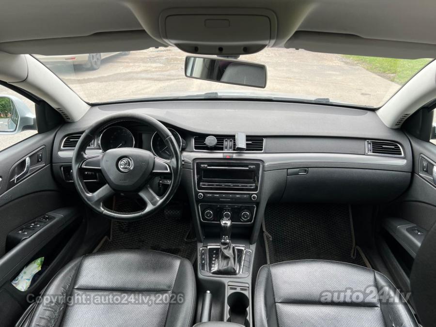 Pelēks Skoda SuperB 2014 Narva, ar dzinēja tilpumu 1.60 L un nobraukumu 362 tūkst. km par 4499 €, foto 12 vietnē AUTOMOTO.COM.LV