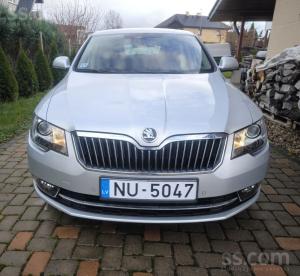 Pelēks Skoda SuperB 2014 Rīga, ar dzinēja tilpumu 1.60 L un nobraukumu 135 tūkst. km par 5200 €, foto  vietnē AUTOMOTO.COM.LV