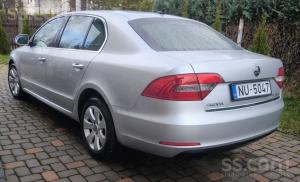 Pelēks Skoda SuperB 2014 Rīga, ar dzinēja tilpumu 1.60 L un nobraukumu 135 tūkst. km par 5200 €, foto 5 vietnē AUTOMOTO.COM.LV