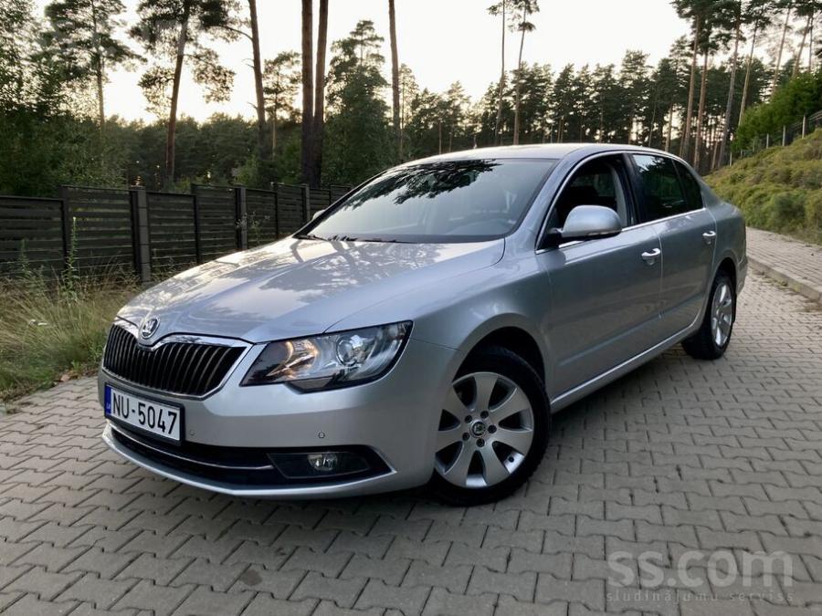 Pelēks Skoda SuperB 2014 Rīga, ar dzinēja tilpumu 1.60 L un nobraukumu 136 tūkst. km par 6900 €, foto 4 vietnē AUTOMOTO.COM.LV