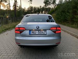 Pelēks Skoda SuperB 2014 Rīga, ar dzinēja tilpumu 1.60 L un nobraukumu 136 tūkst. km par 6900 €, foto 6 vietnē AUTOMOTO.COM.LV