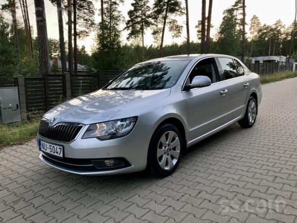 Grey Skoda SuperB 2014 in Riga, with an engine capacity of 1.60 L and mileage of 136 thousand km for 6900 €, photo 7 on AUTOMOTO.COM.LV