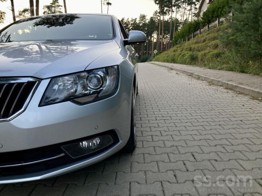 Pelēks Skoda SuperB 2014 Rīga, ar dzinēja tilpumu 1.60 L un nobraukumu 136 tūkst. km par 6900 €, foto 10 vietnē AUTOMOTO.COM.LV