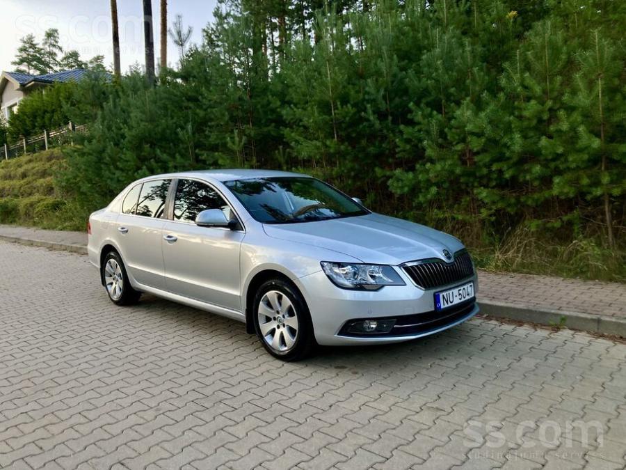 Pelēks Skoda SuperB 2014 Rīga, ar dzinēja tilpumu 1.60 L un nobraukumu 136 tūkst. km par 6900 €, foto 11 vietnē AUTOMOTO.COM.LV