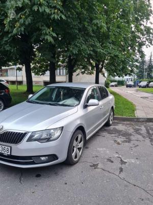 Grey Skoda SuperB 2014 in Vilnius, with an engine capacity of 1.60 L and mileage of 224 thousand km for 3500 €, photo 3 on AUTOMOTO.COM.LV