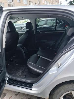 Grey Skoda SuperB 2014 in Vilnius, with an engine capacity of 1.60 L and mileage of 224 thousand km for 3500 €, photo 8 on AUTOMOTO.COM.LV