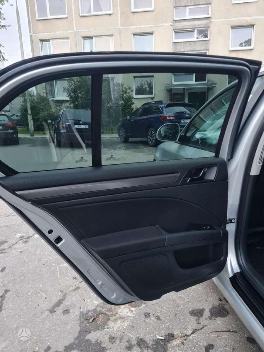 Grey Skoda SuperB 2014 in Vilnius, with an engine capacity of 1.60 L and mileage of 224 thousand km for 3500 €, photo 9 on AUTOMOTO.COM.LV