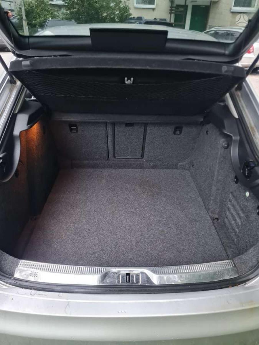 Grey Skoda SuperB 2014 in Vilnius, with an engine capacity of 1.60 L and mileage of 224 thousand km for 3500 €, photo 17 on AUTOMOTO.COM.LV
