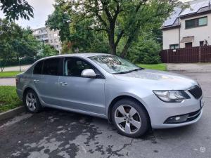 Grey Skoda SuperB 2014 in Vilnius, with an engine capacity of 1.60 L and mileage of 224 thousand km for 3500 €, photo 24 on AUTOMOTO.COM.LV