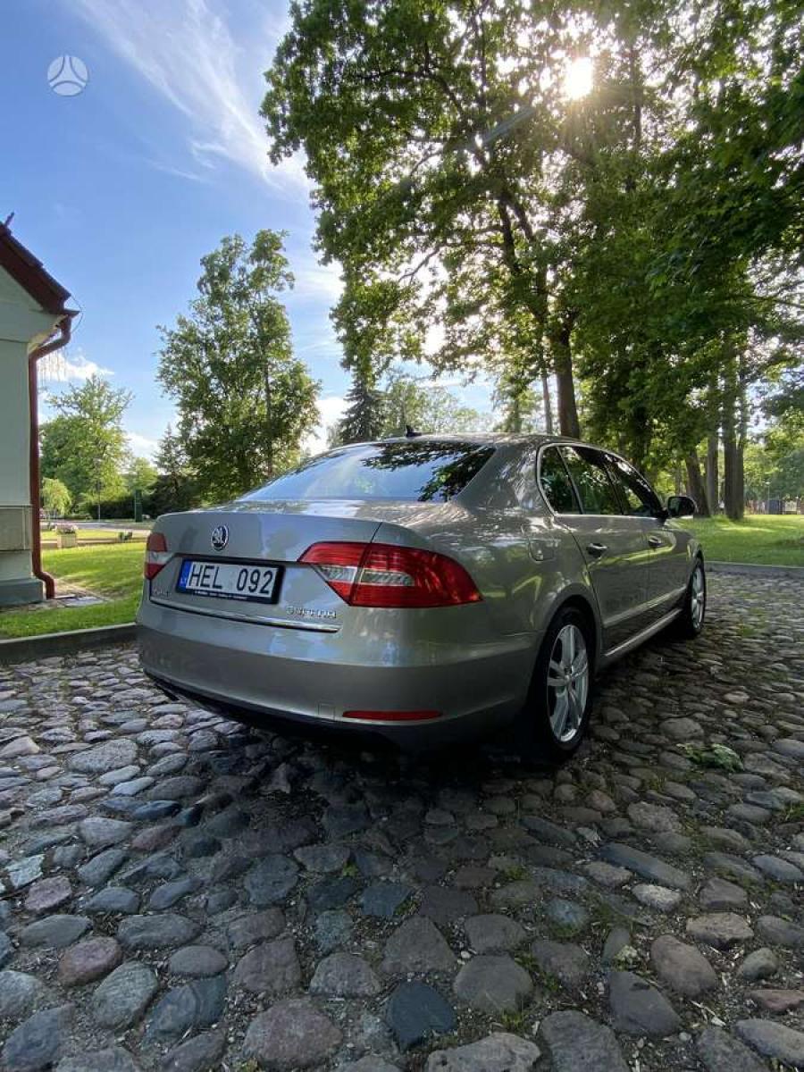 Grey Skoda SuperB 2014 in Kaunas, with an engine capacity of 1.80 L and mileage of 227 thousand km for 4200 €, photo 5 on AUTOMOTO.COM.LV