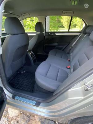 Grey Skoda SuperB 2014 in Kaunas, with an engine capacity of 1.80 L and mileage of 227 thousand km for 4200 €, photo 8 on AUTOMOTO.COM.LV