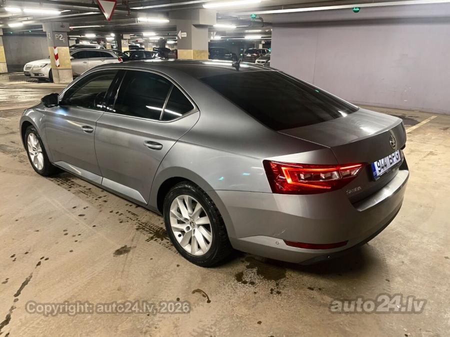 Pelēks Skoda SuperB 2015 Tartu, ar dzinēja tilpumu 1.40 L un nobraukumu 183 tūkst. km par 10999 €, foto 5 vietnē AUTOMOTO.COM.LV
