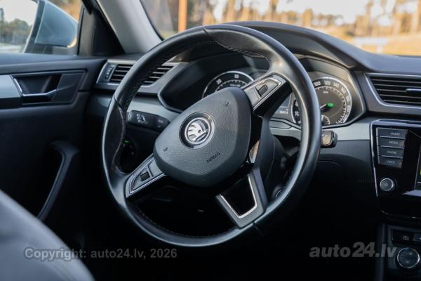 Pelēks Skoda SuperB 2015 Tallina, ar dzinēja tilpumu 2.00 L un nobraukumu 224 tūkst. km par 13450 €, foto 7 vietnē AUTOMOTO.COM.LV