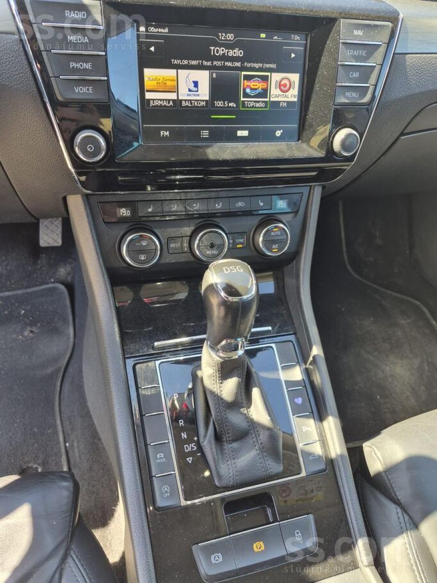Pelēks Skoda SuperB 2015 Rīga, ar dzinēja tilpumu 2.00 L un nobraukumu 244 tūkst. km par 10400 €, foto 8 vietnē AUTOMOTO.COM.LV