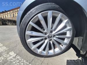 Pelēks Skoda SuperB 2015 Rīga, ar dzinēja tilpumu 2.00 L un nobraukumu 244 tūkst. km par 10400 €, foto 17 vietnē AUTOMOTO.COM.LV