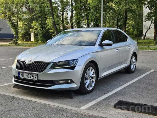Pelēks Skoda SuperB 2015 Rīga, ar dzinēja tilpumu 2.00 L un nobraukumu 230 tūkst. km par 15500 €, foto 10 vietnē AUTOMOTO.COM.LV